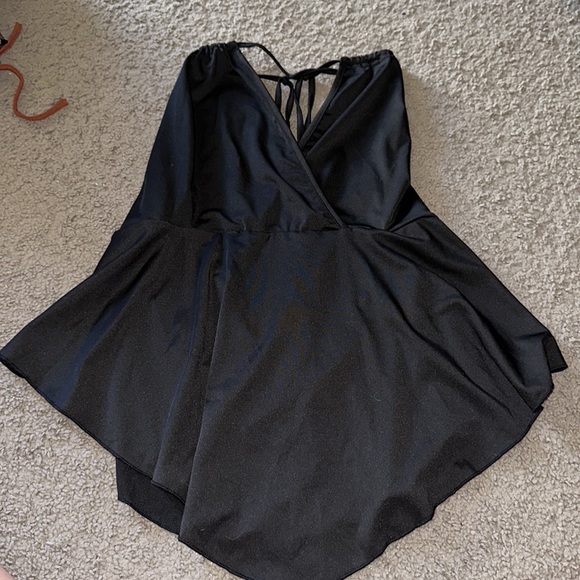 Tops | Brand New Flowing Black Halter Tie Top With Elegant Flowy Bottom ...